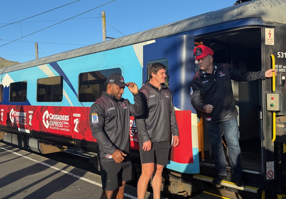 A train will transport rugby fans to the stadium » METRONEWS